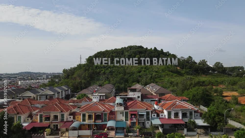 Welcome to Batam, a landmark to welcome tourists visiting Batam City ...