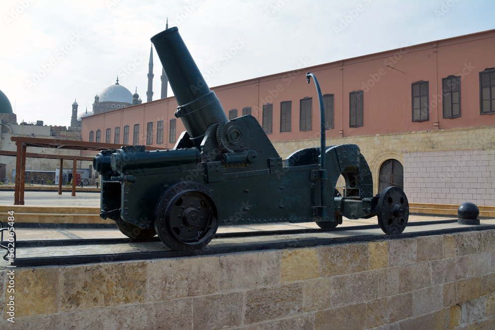 Cairo, Egypt, January 7 2023: old Coastal gun mounted on iron rails ...