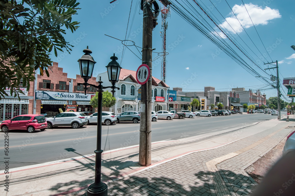 Stockfoto Holambra-sp,brasil-November 17,2022: "Rua rota dos imigrantes ...