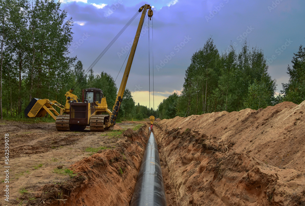 Natural Gas Pipeline Construction. Gas and Crude oil transmission in ...