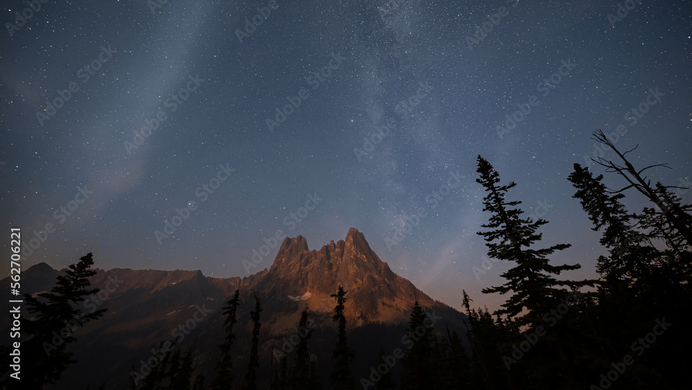Milky Way at the Washington Pass Observation Site with a view over the ...