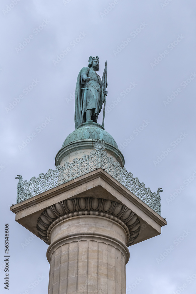 Ancient Throne Barrier (Barriere du Trone) and two Throne Columns ...