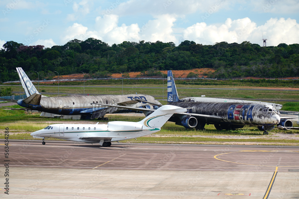 Modern white learjet Cessna Citation X Textron Jet on its way to the ...