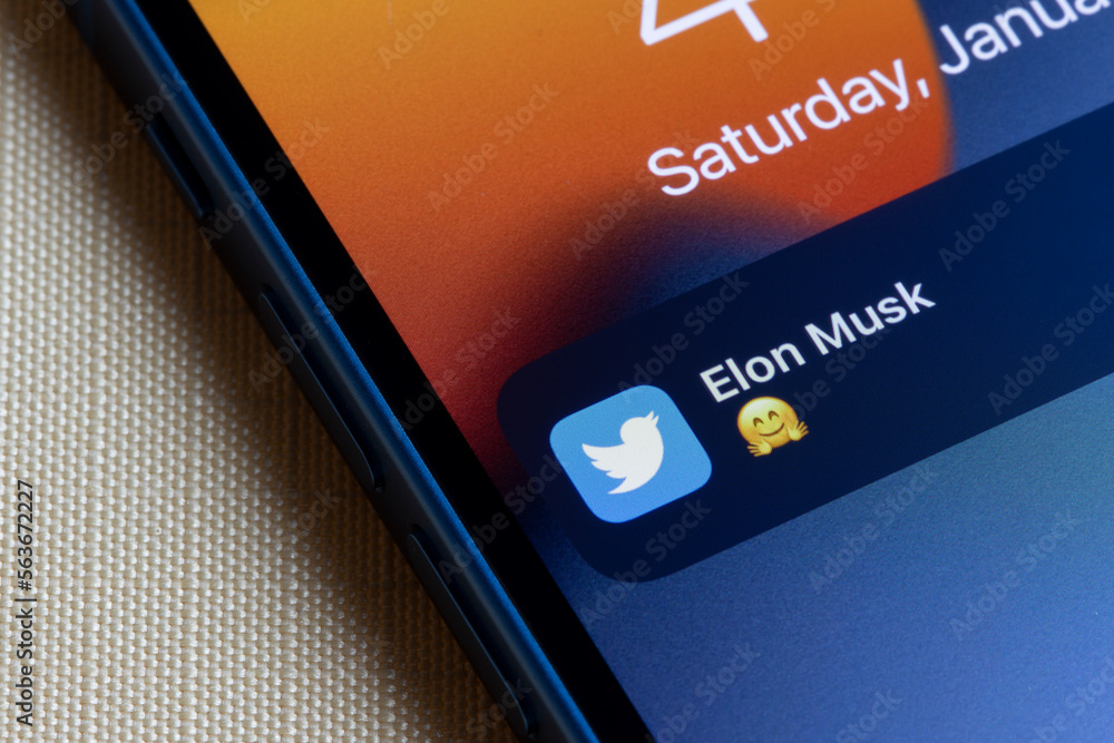 Portland, OR, USA - Jan 21, 2023: Notification of a new tweet from Elon ...