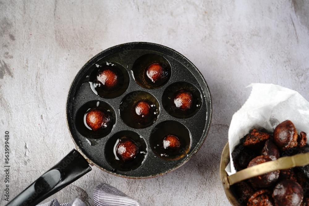Unniyappam or Unni appam - Traditional kerala snack with rice dry ...