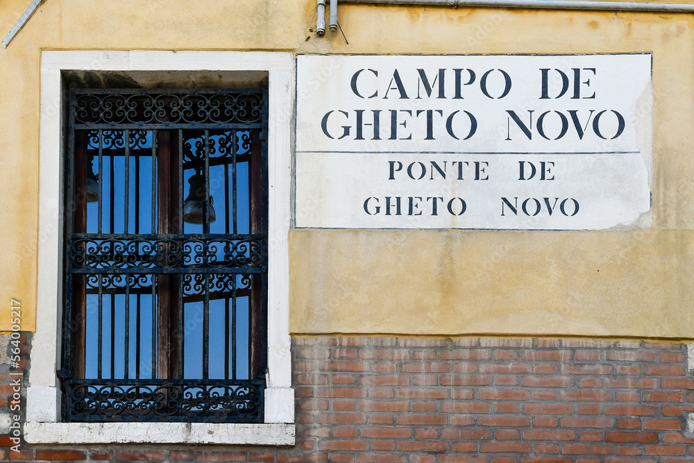 Sign of Campo and Ponte del Ghetto Nuovo ("New Ghetto" square and ...