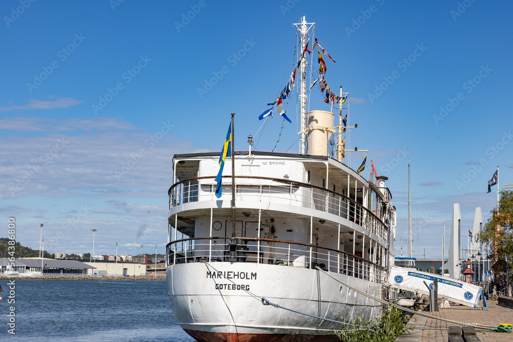 Foto de SS Marieholm was a private passenger ship that served in the ...