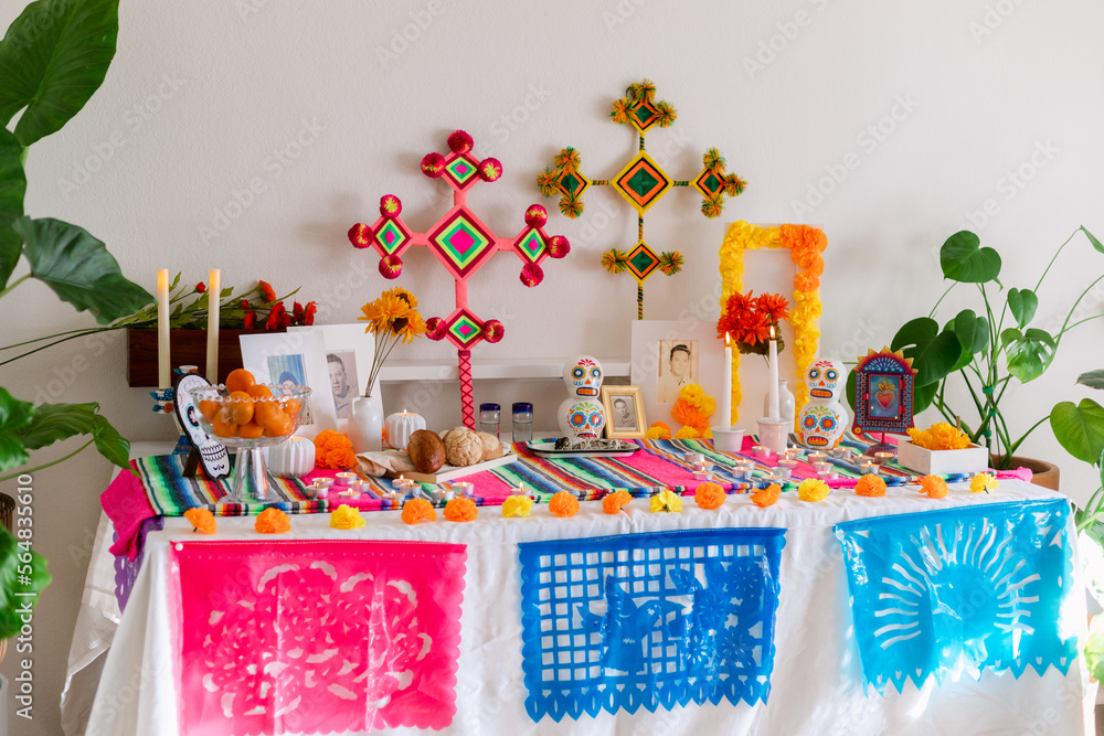 Mexican domestic altar of deceased relatives still life Stock Photo ...