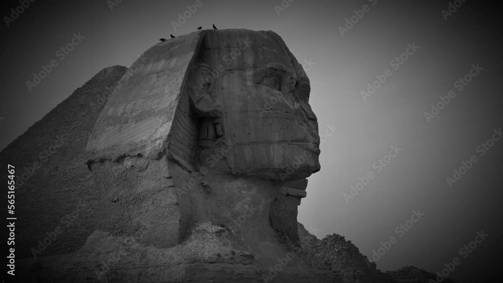 Great Sphinx and Great Pyramid on Giza plateau, also known as Pyramid ...