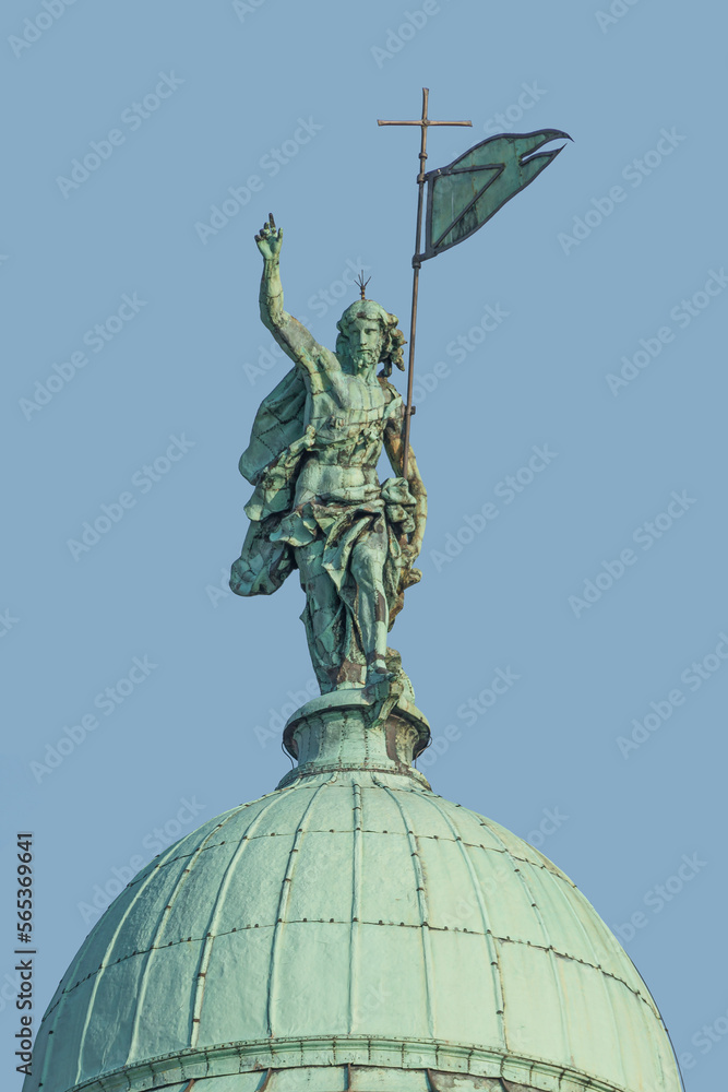 Cover page with San Simeone Piccolo Catholic Church, its top dome with ...