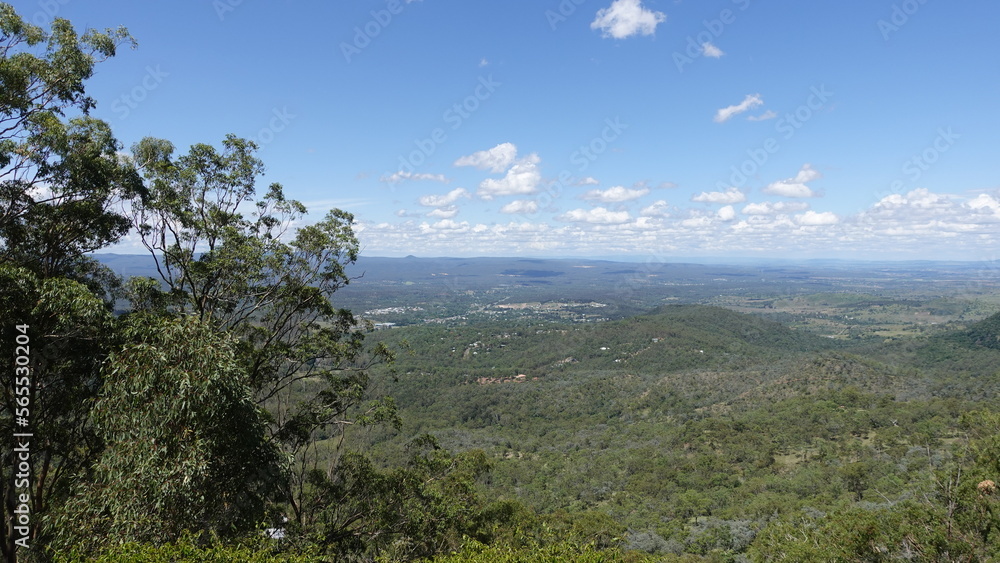 Cloudy sky view at the top of mountain at Toowoomba picnic point ...