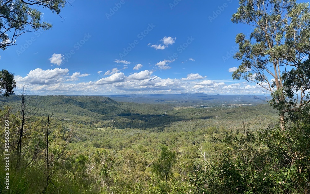 Cloudy sky view at the top of mountain at Toowoomba picnic point ...