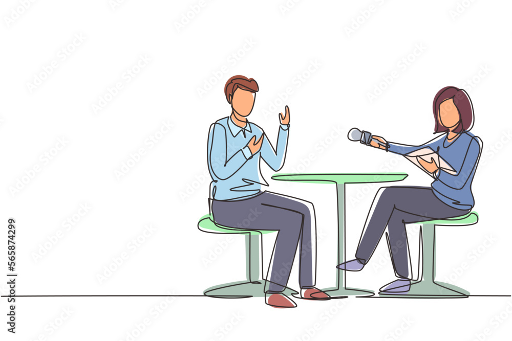 Continuous one line drawing TV presenter woman interviewing celebrity ...