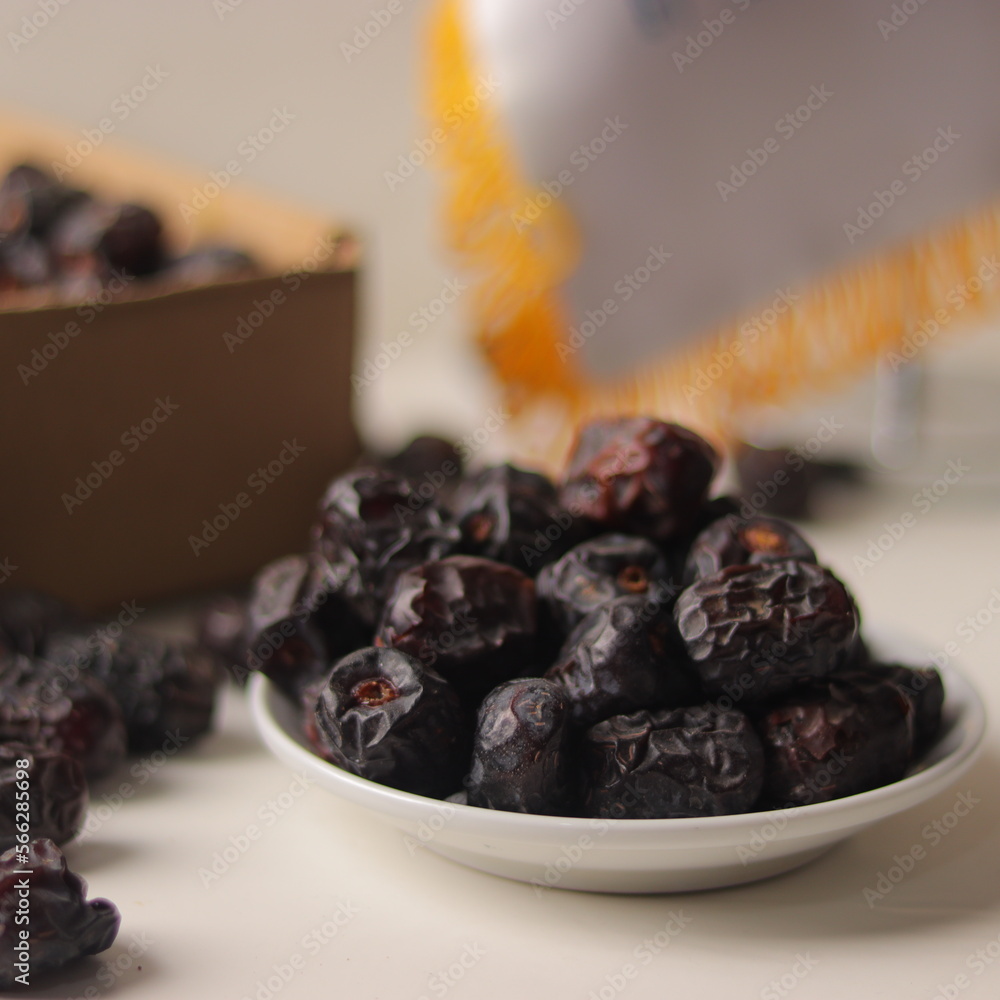 foods, dates, pizza, restaurant, pic, photo, cake, box, Sesame, arab ...