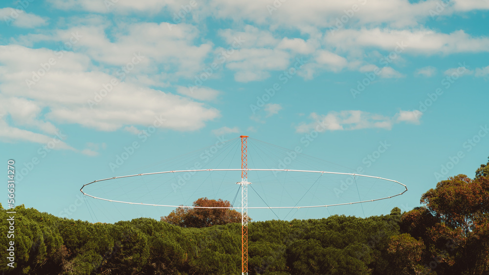 A military high-frequency monocone omnidirectional antenna with ...