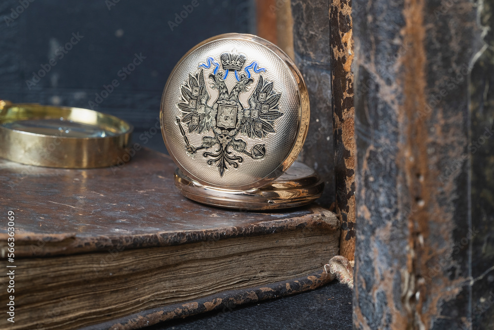 Gold pocket watch "Pavel Bure" on a gold pendant. Royal Russia. pocket ...