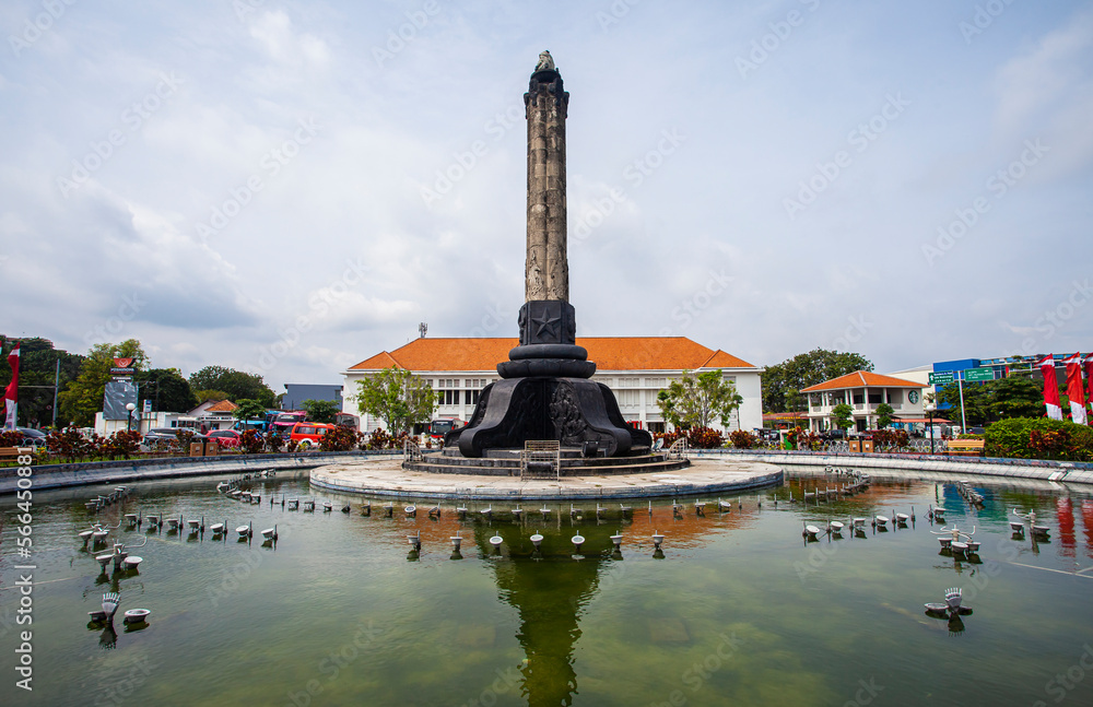 Tugu Muda (Young Tower) and Mandala Bhakti Museum in the background ...