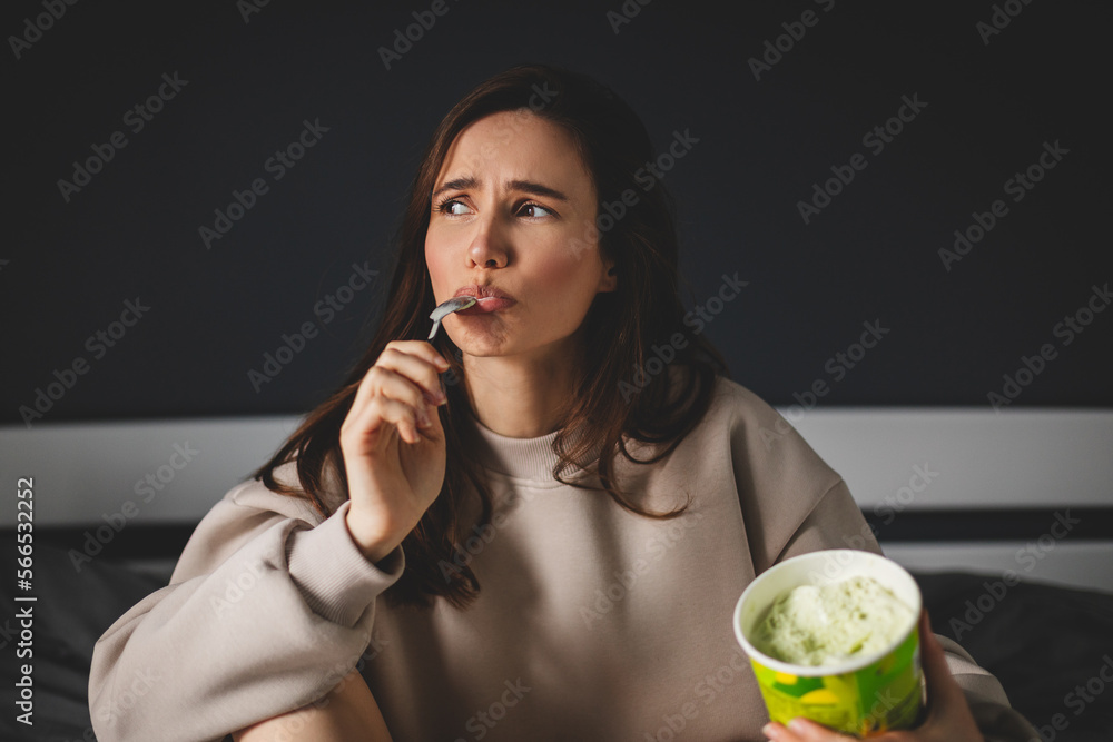 How to Control Emotional Eating?