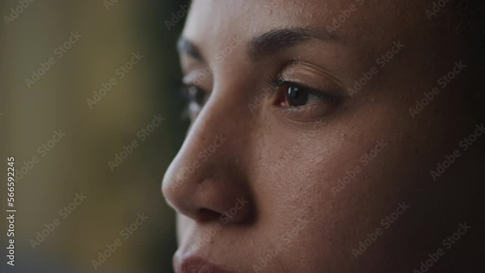 Woman eyes open in slow motion in side view Stock ビデオ | Adobe Stock