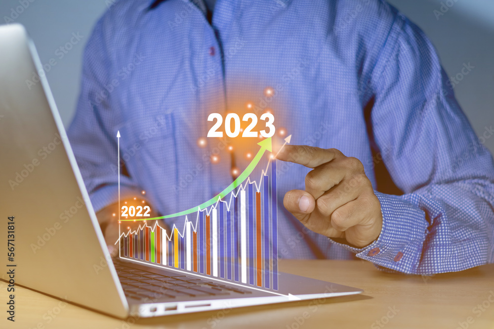2022 2023 business growth bar graph with curved arrow upward Stock ...