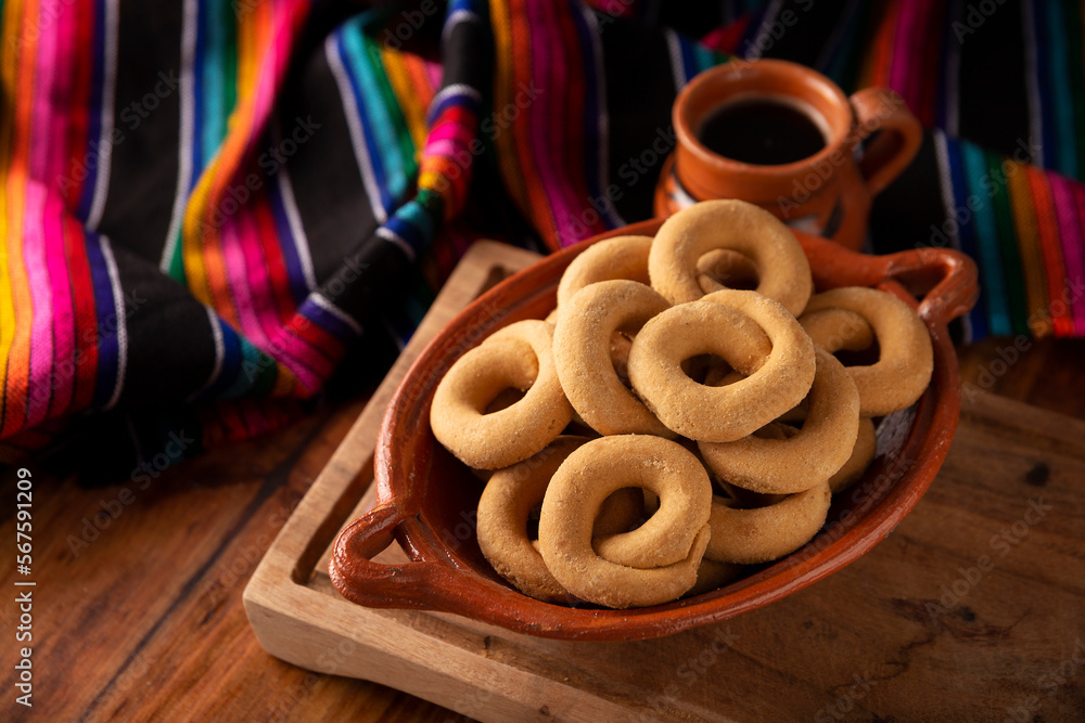 Coricos. Also known as Harinillas de maiz crudo, Tacuarines, Ensecos ...