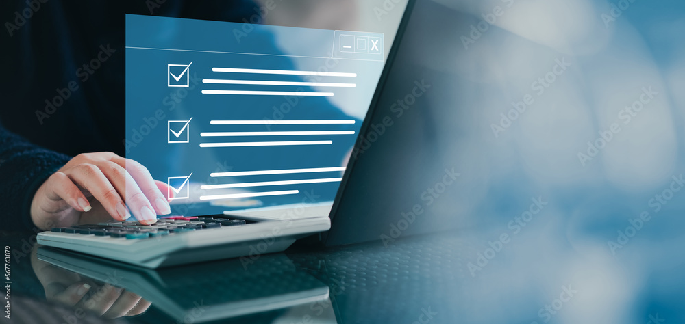 Foto de Checklist on Digital system. Digital work checklist on virtual ...