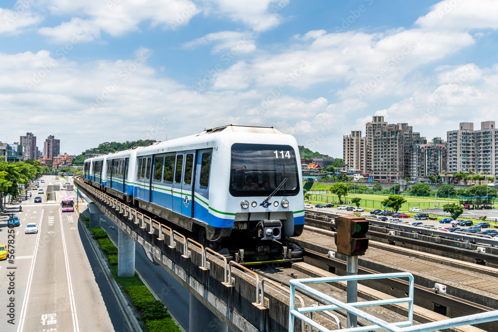 Taipei, Taiwan-July 5, 2020: Wenhu or Brown line of Taipei MRT in ...