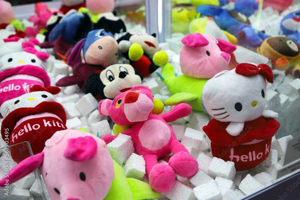 Electronic claw machine to grab stuffed animals. Claw machine. Arcade ...