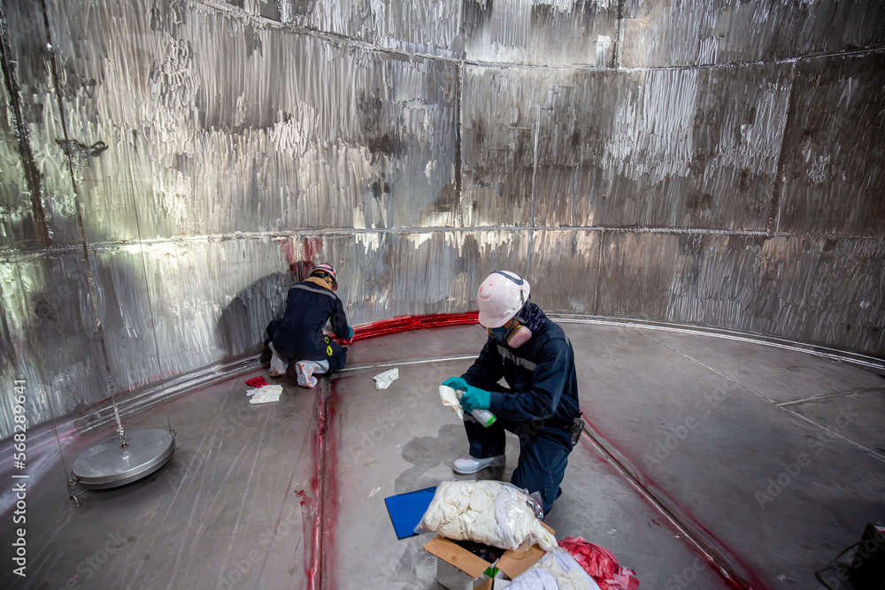 Male into work inspection chemical color red paint Liquid Penetrant ...