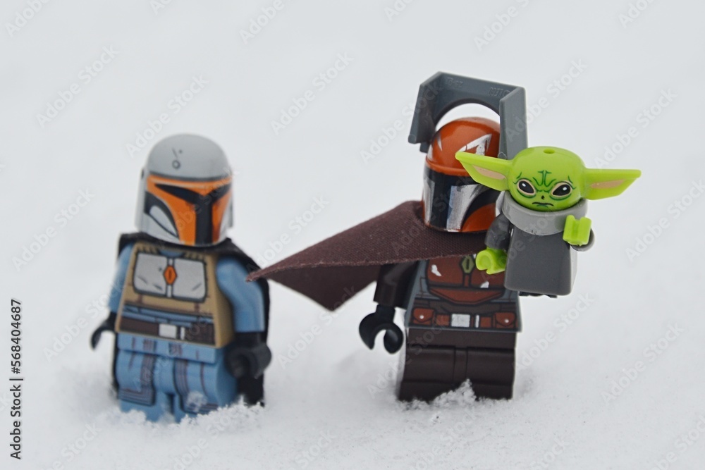 LEGO Star Wars Mandalorian figures on deep snowy landscape, brown one ...