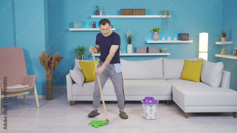 The man who started singing with a broom while he was cleaning his ...