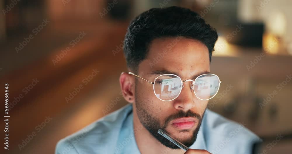 Vídeo do Stock: Business, man and thinking with reflection in glasses ...