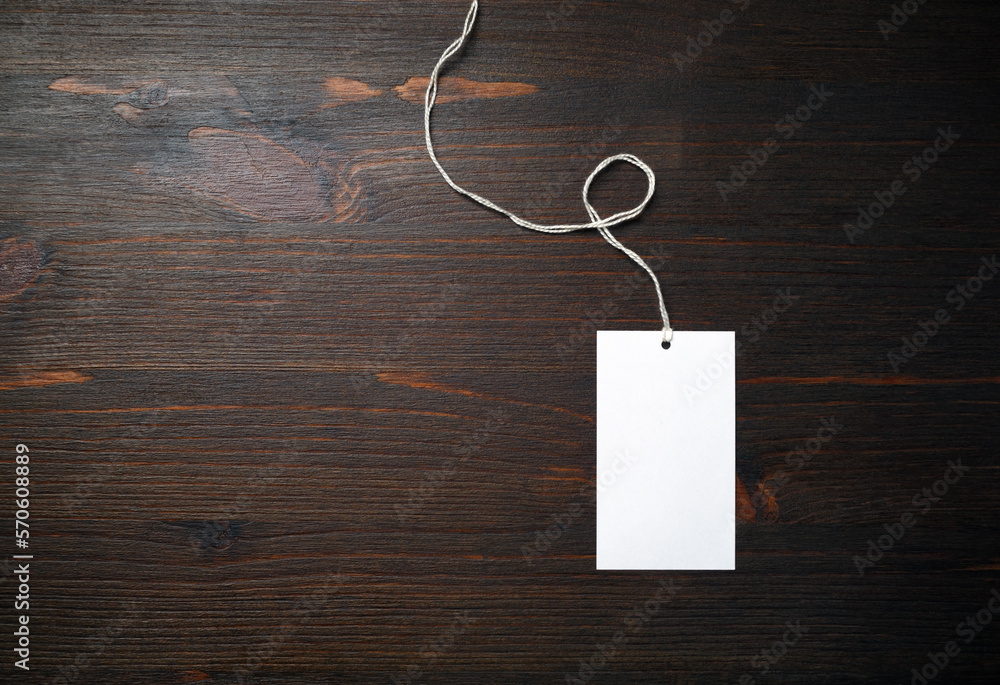 Blank price tag mockup on wood table background. Template for graphic ...