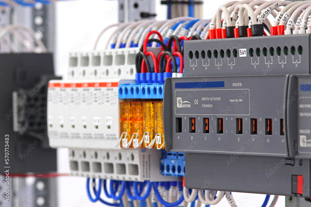 Tantron automation modules for controlling automatic modes via the KNX ...