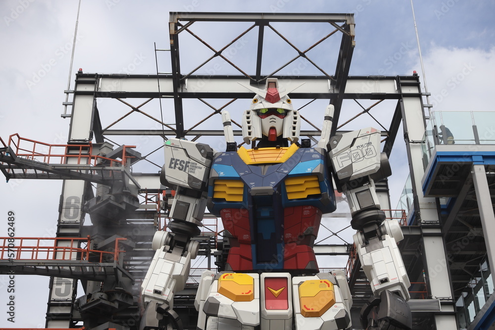 Gundam RX-78F00. GUNDAM-DOCK TOWER. Gundam Factory Dock , Yokohama ...