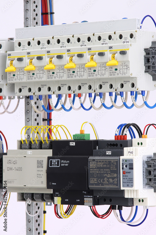 IEK automatic current switches for protection of electrical loads ...