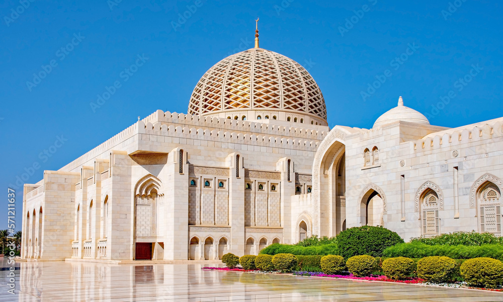 Sultan Qaboos Grand Mosque. Sultanate of Oman, Maskat Stock Photo ...