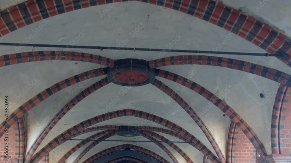 Movement of the camera vaults of the arches of the brick structure of ...