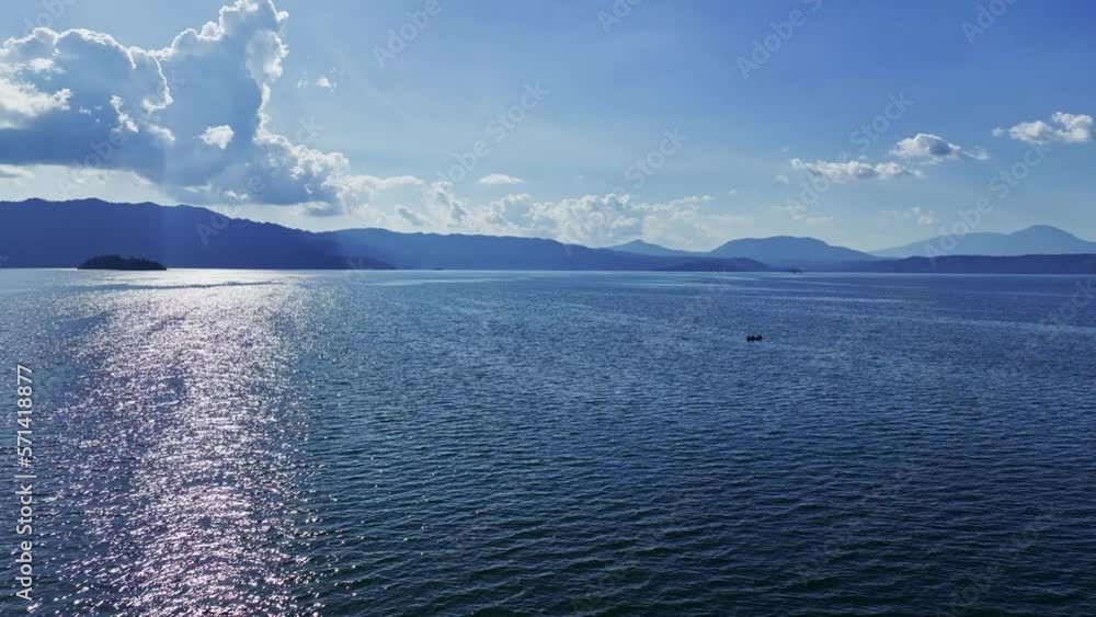 Lago de Ilopango, Mavic 3, Sobrevolando el lago de Ilopango vídeo do ...