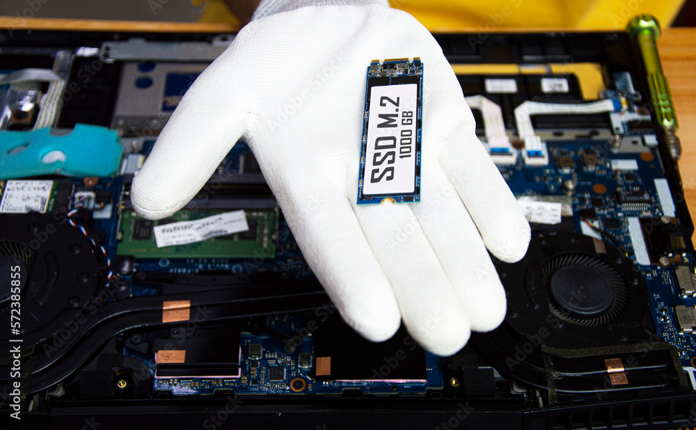 SSD M.2 is very popular new technology, small size and high performance ...