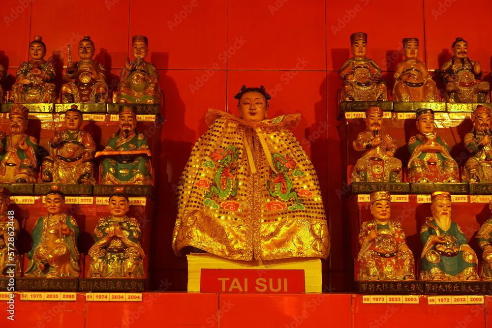 the tai sui statue is a worship tool carried out by Chinese citizens to ...