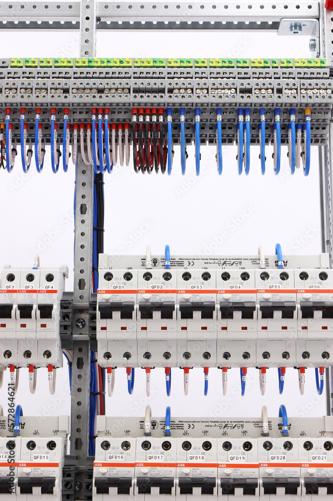 ABB automatic current switches for protection of electrical loads ...