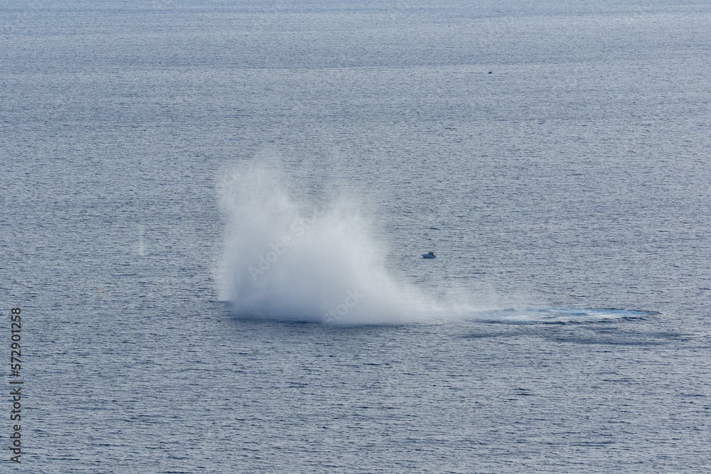 the huge explosion in the sea of terracina following the crash of a ...