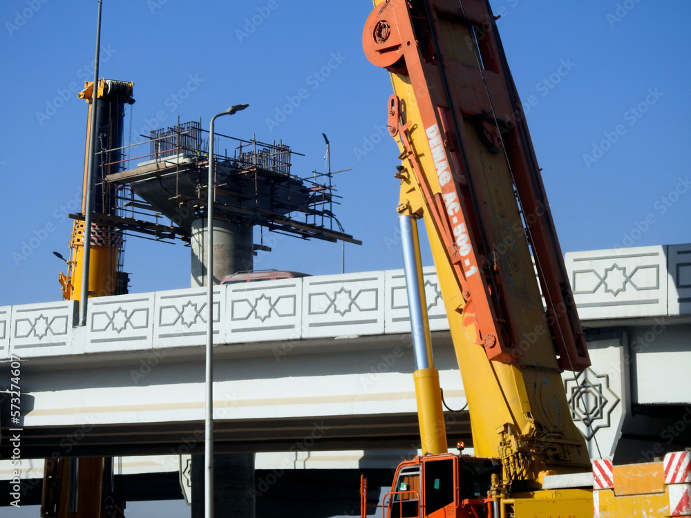 Foto de Cairo, Egypt, February 16 2023: Construction site of new Cairo ...