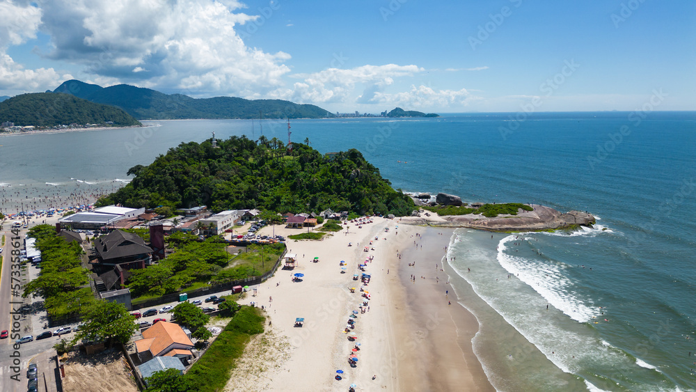 Foto de Aerial view of the well-known Brava beach in the city of ...
