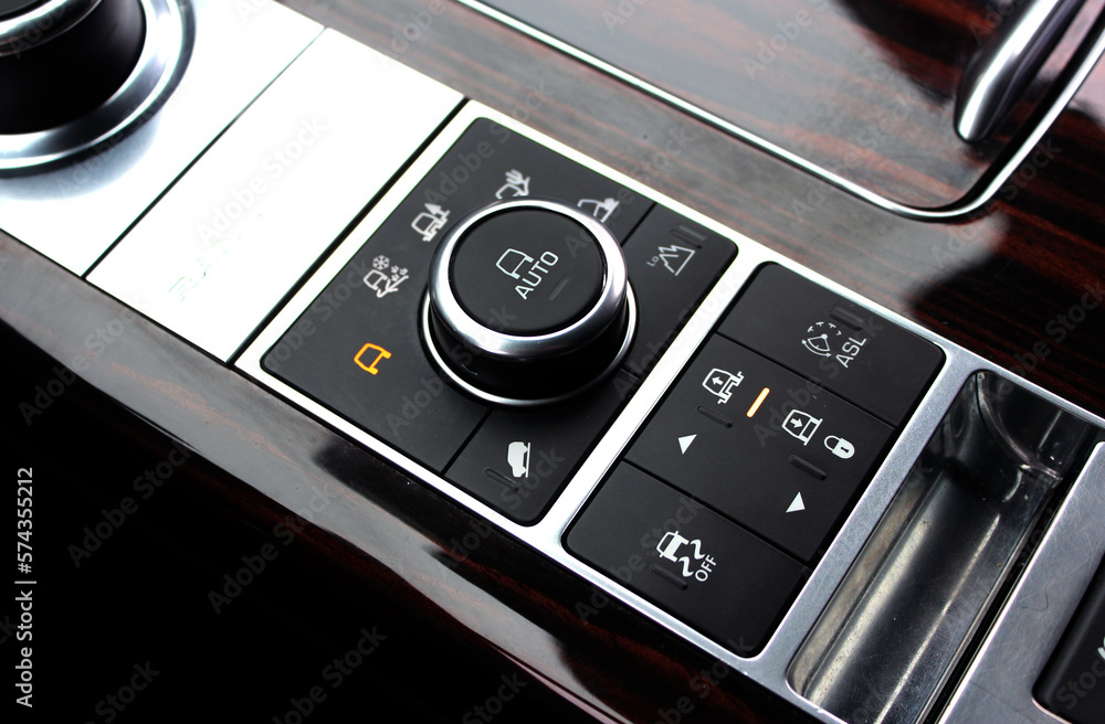 Control panel for off-road functions. 4WD switch. SUV driving mode ...