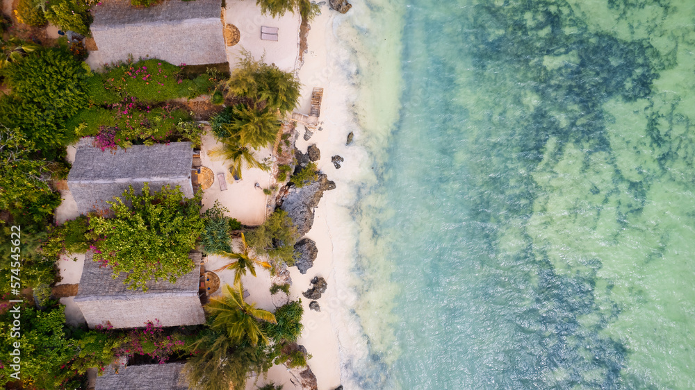The Indian Ocean beach in Zanzibar, Africa, is a breathtaking sight ...