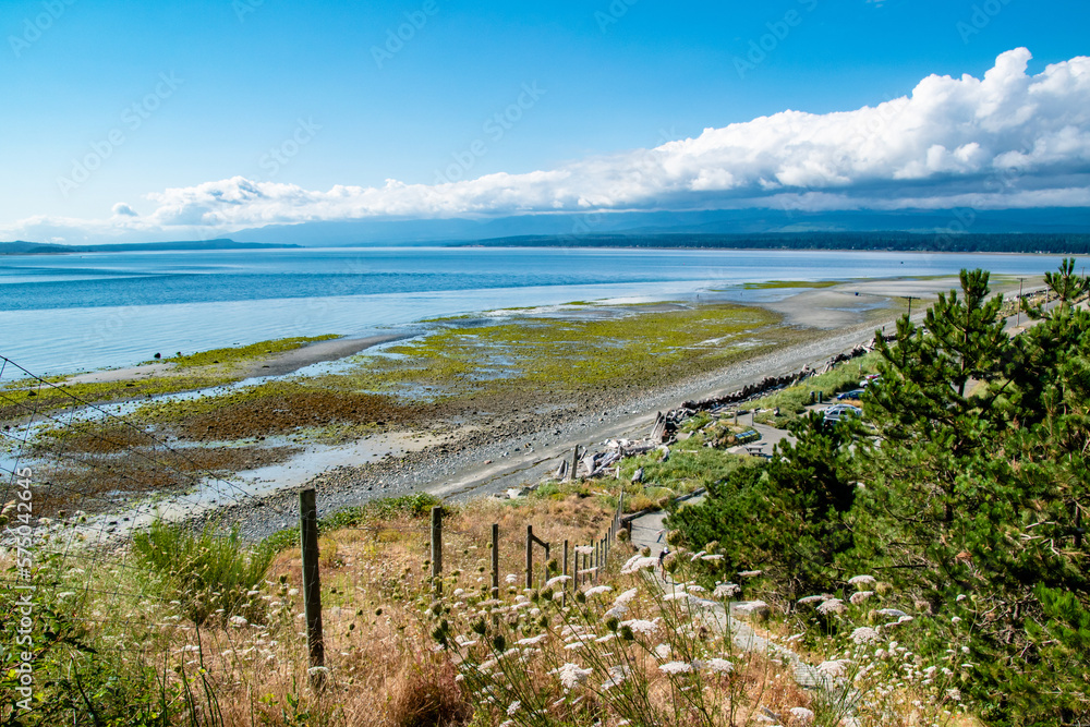 Viewpoint Looking at Goose Spit Park & the Strait of Georgia in ...