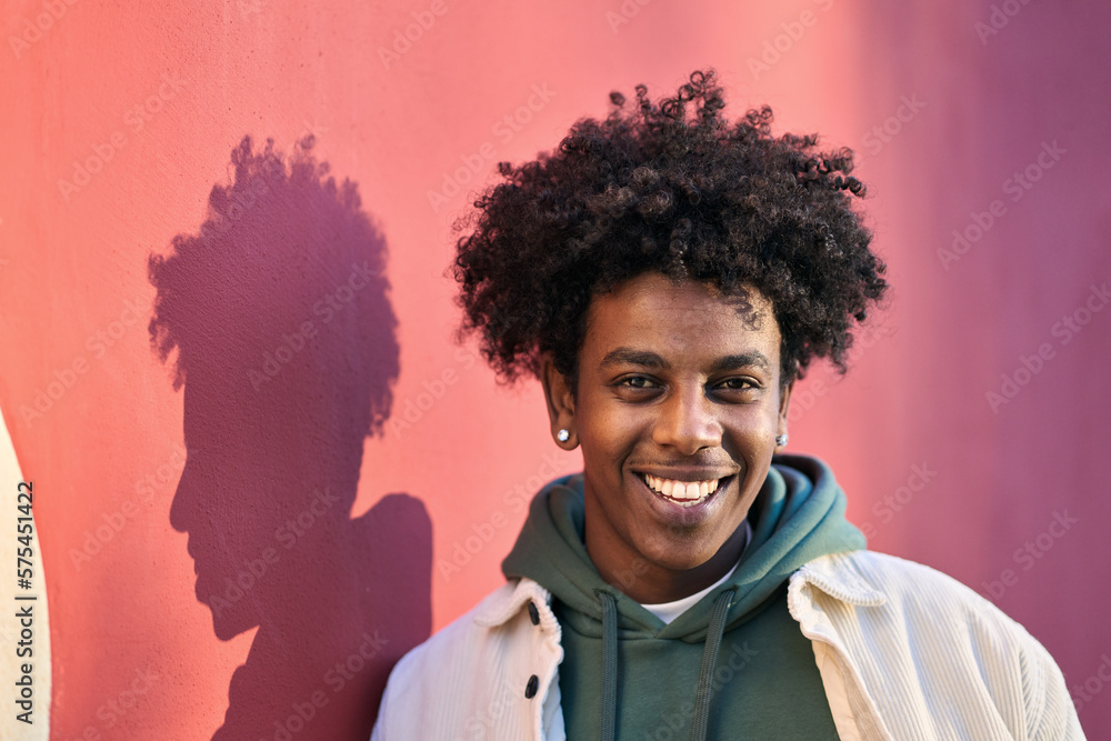 Close up portrait photo of young stylish happy African American cool ...