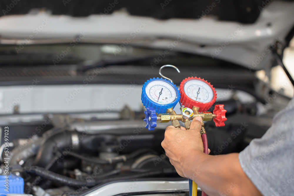 Car air conditioner check service, leak detection, fill refrigerant ...